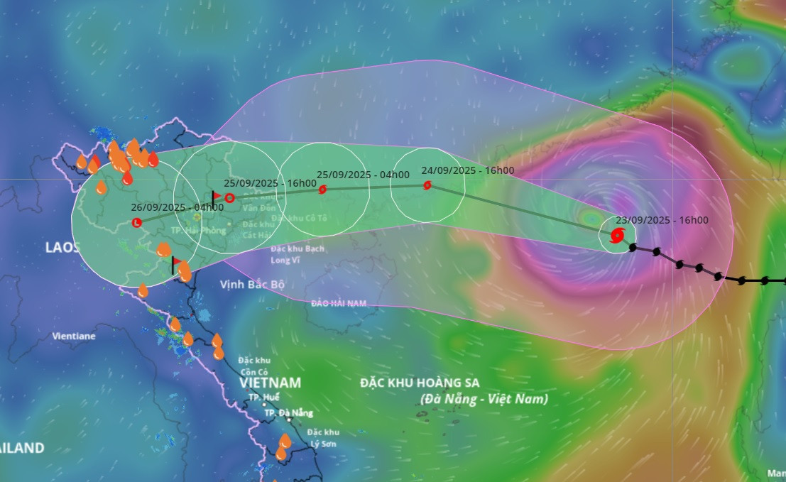 Vietnam mobilizes nationwide storm response as Super Typhoon Ragasa nears