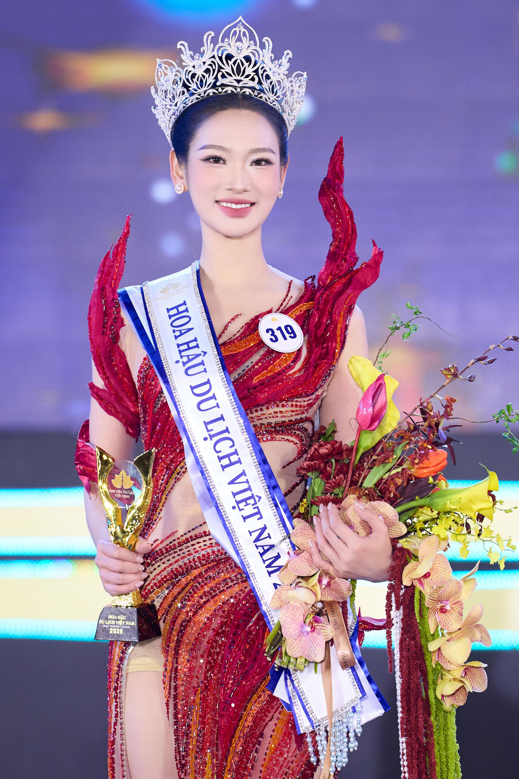Hanoi-born contestant crowned Miss Tourism Vietnam 2026
