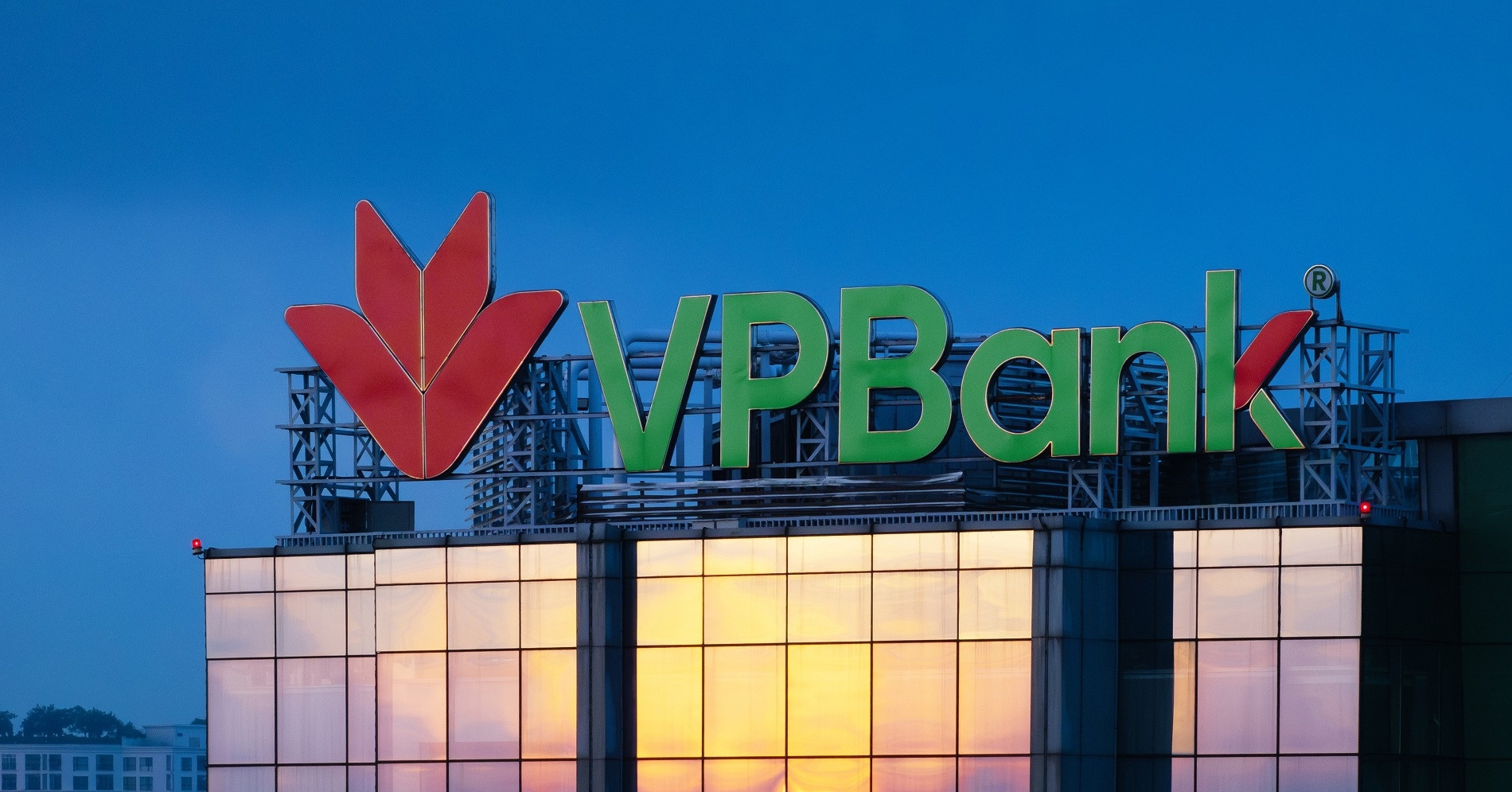 UBS AG London joins VPBank’s list of major shareholders