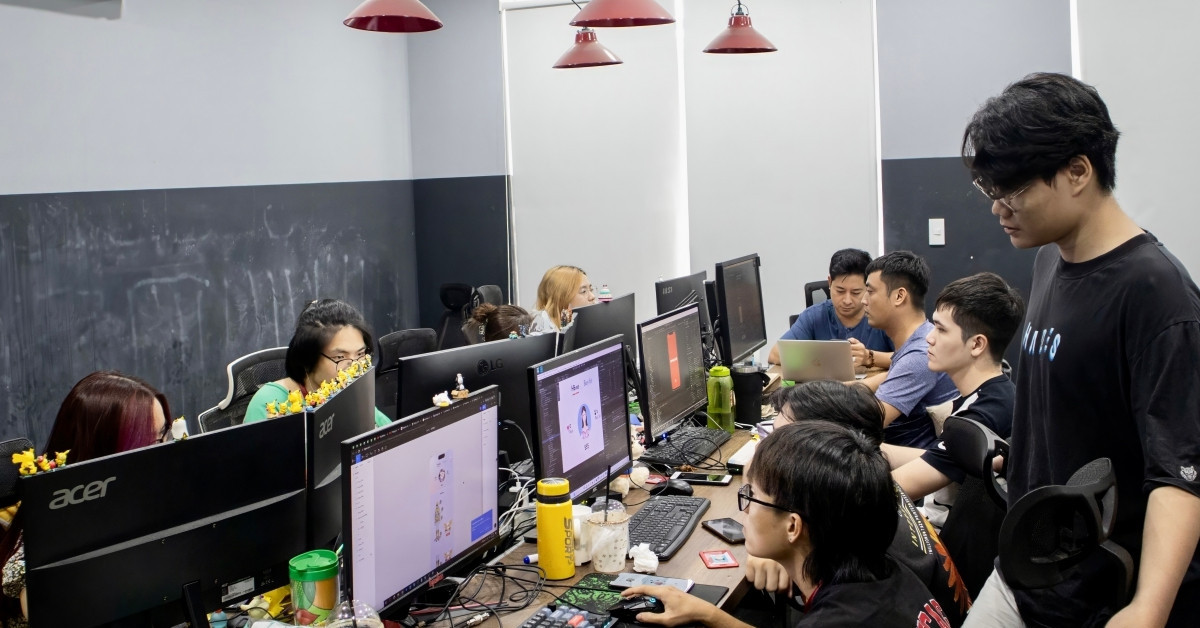 95% of Vietnamese mobile-game downloads originate from abroad