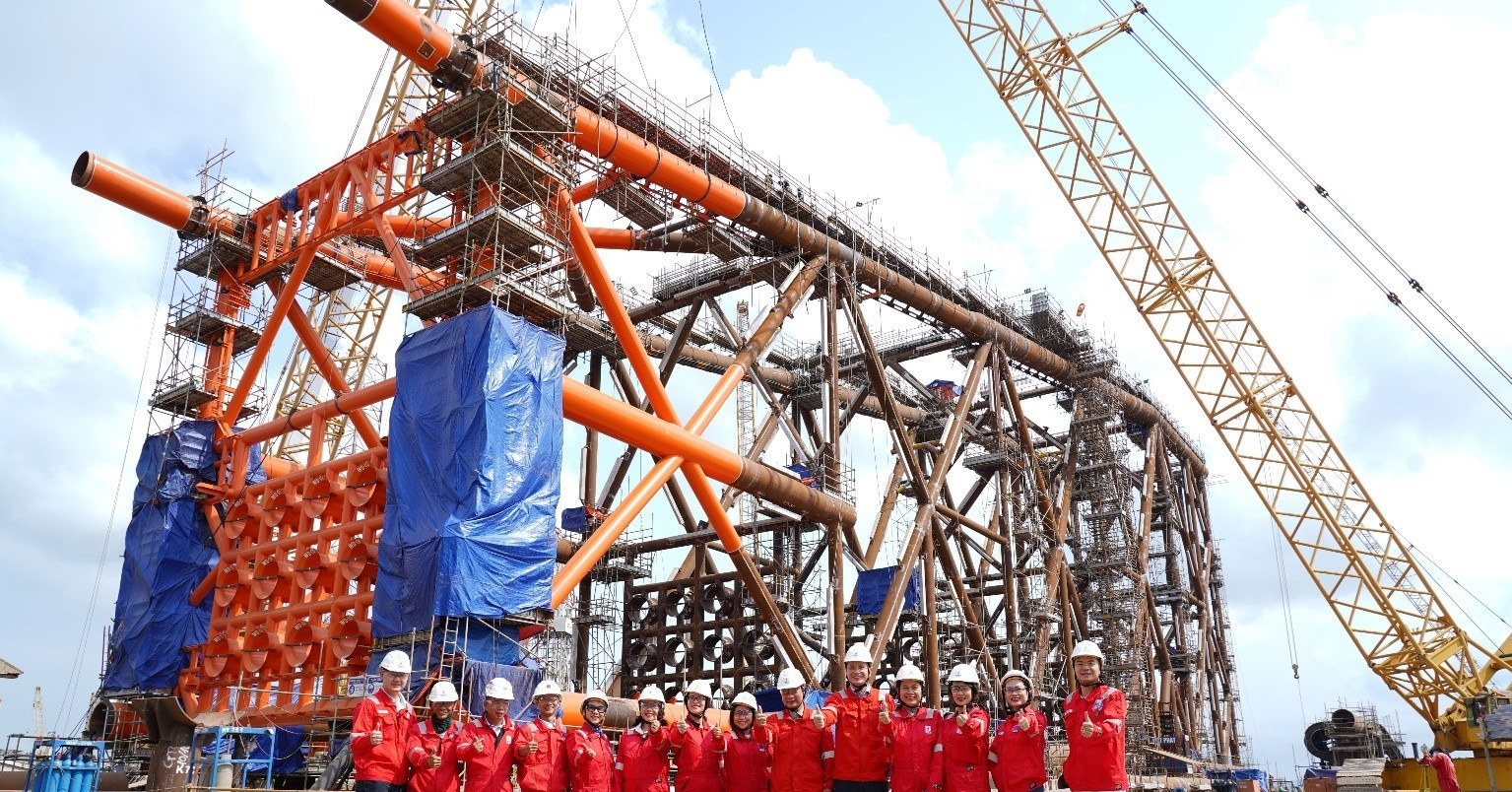 Dai Hung oil field: from dependence to technological mastery and innovation