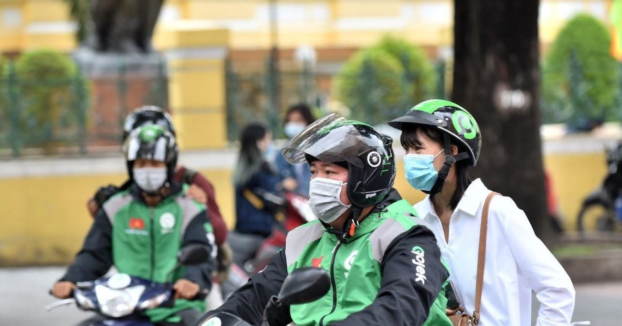 Hanoi outlines transition plan before restricting gasoline ride-hailing ...