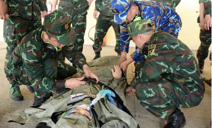 Vietnam peacekeepers receive Australia-backed medevac training
