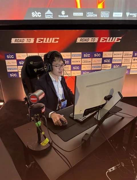 Chess star Le Quang Liem joins Team Flash for Esports World Cup 2026